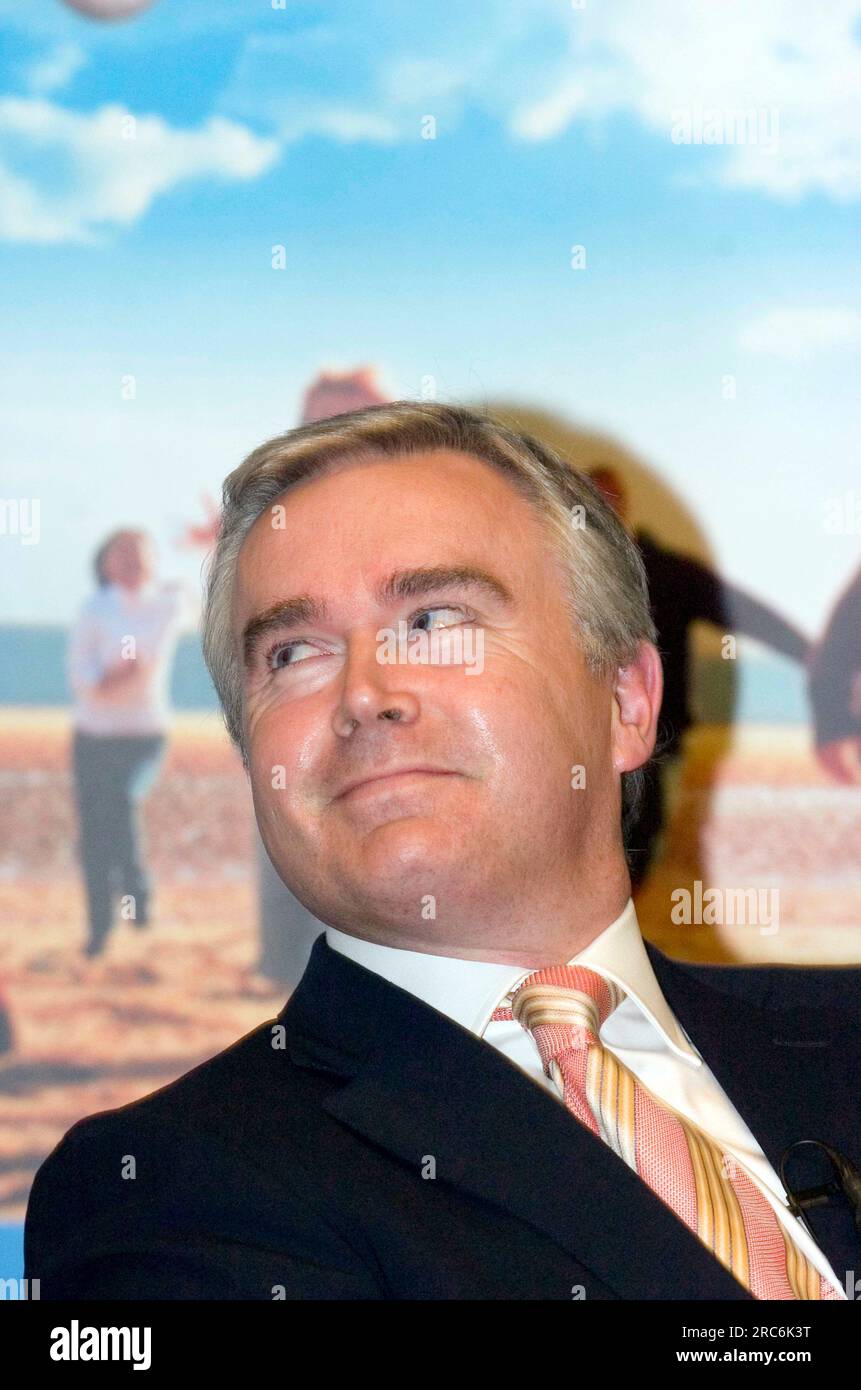 The BBC's Chief News Presenter, Huw Edwards at Swansea University last ...