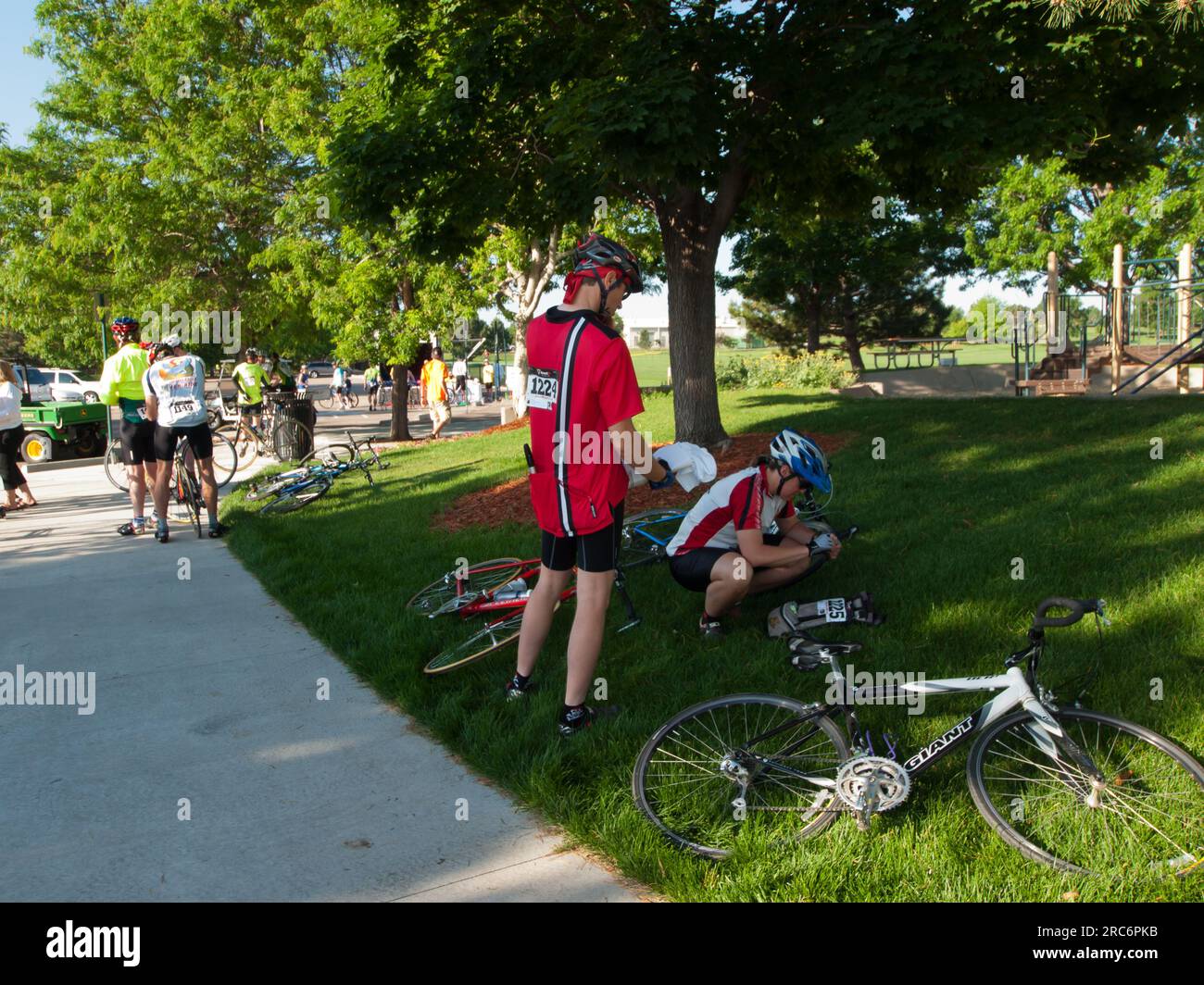 Korean cyclists hi-res stock photography and images - Alamy