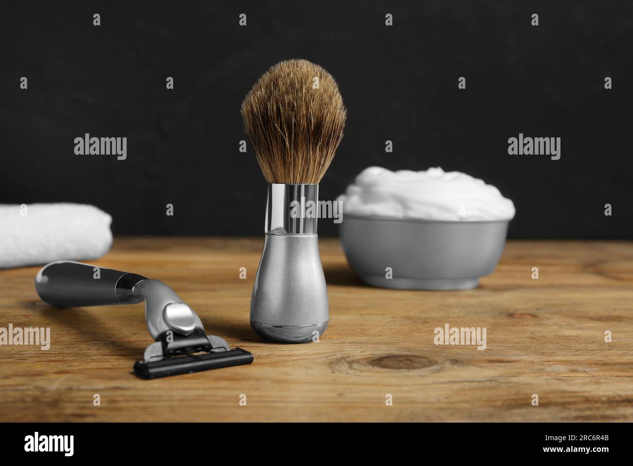Mens shaving supplies hi-res stock photography and images - Alamy