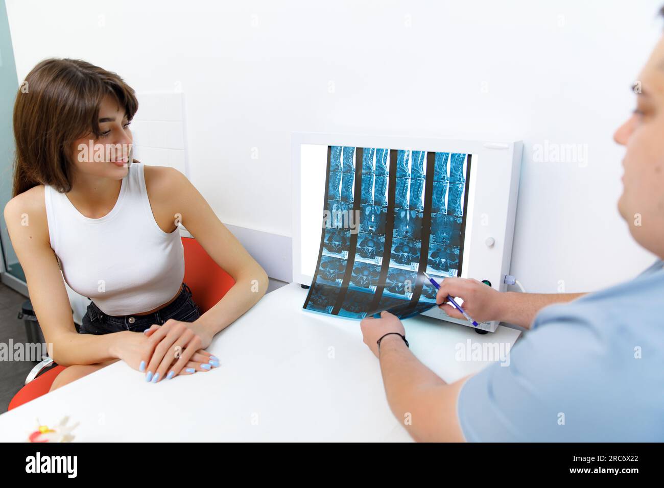 Medical consultation, spinal X-ray, Medical examination, Doctor's visit ...