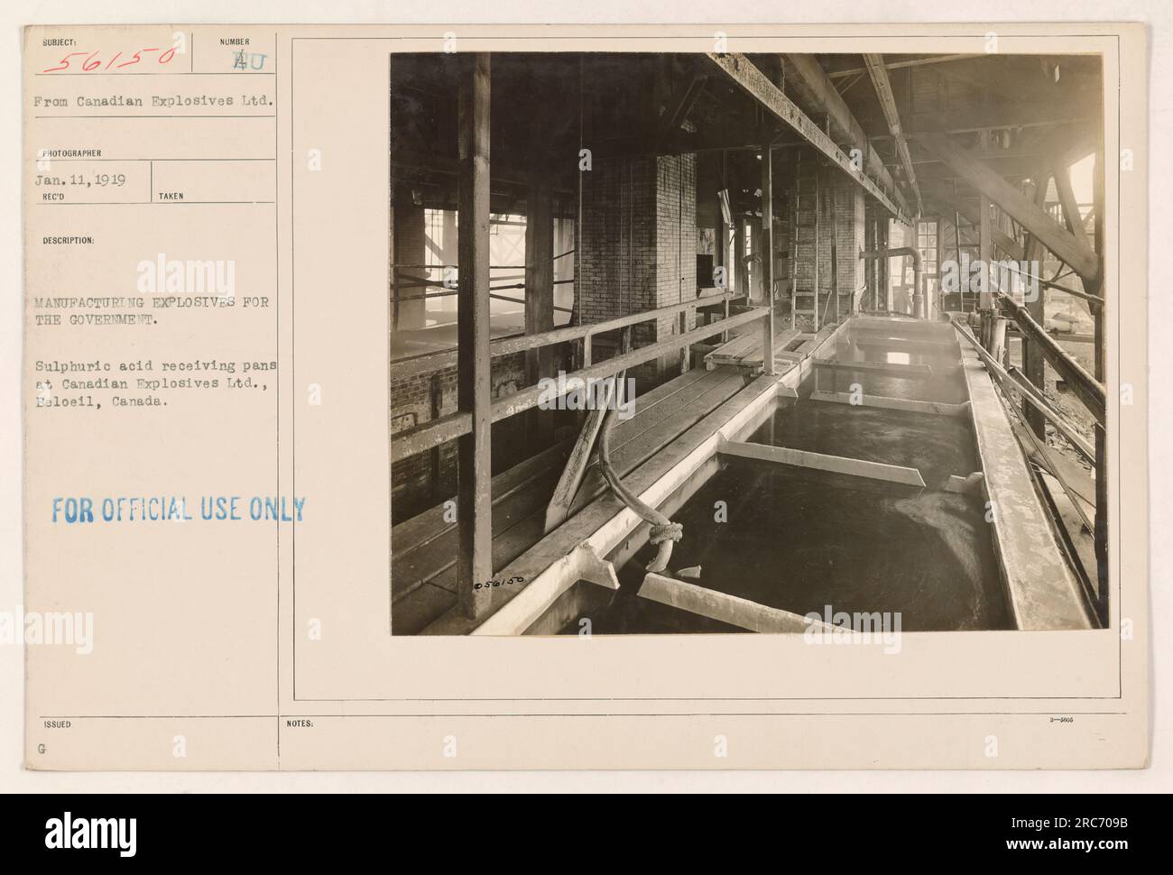 Receiving pans hi-res stock photography and images - Alamy