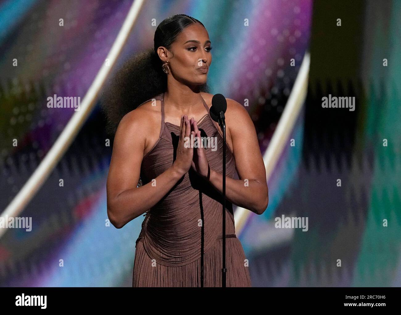 Former WNBA player Skylar Diggins-Smith announces the San Antonio Spurs ...