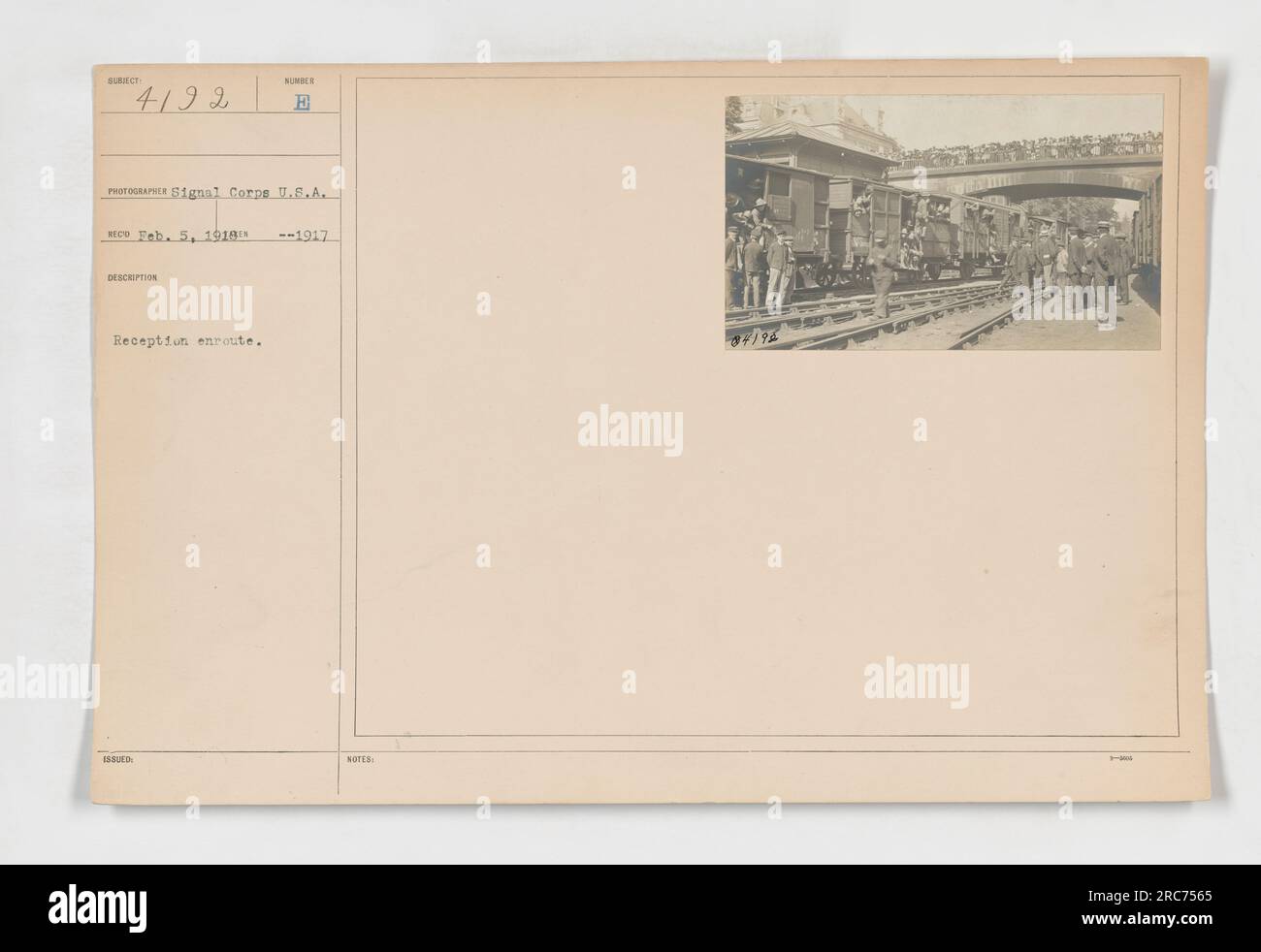 Soldiers participating in a reception en route during World War One ...