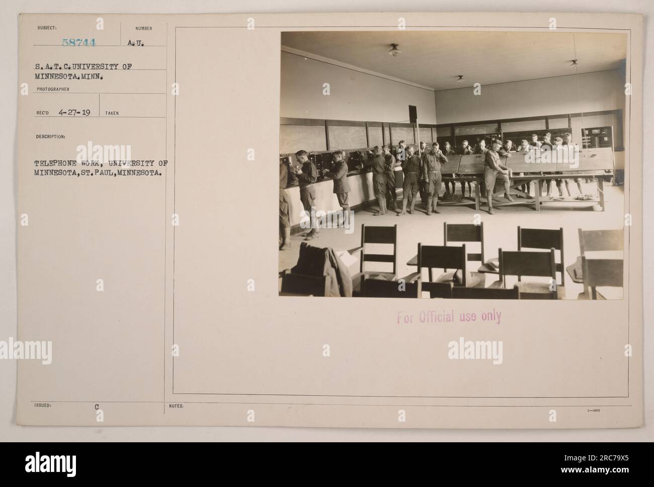 Soldiers from the Student Army Training Corps (S.A.T.C.) in University ...