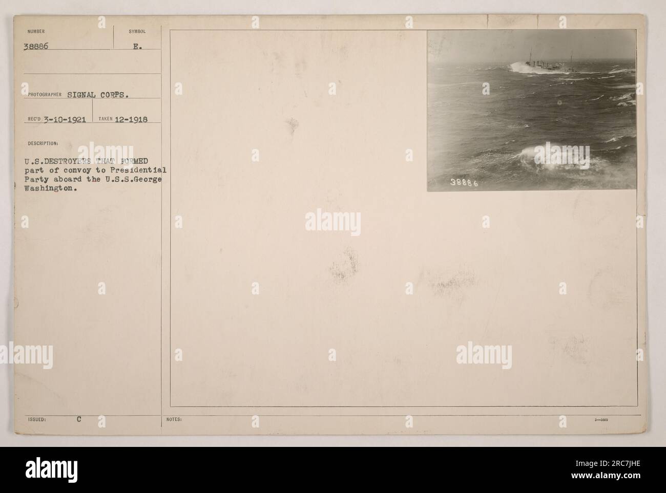 US destroyers forming part of a convoy to transport the Presidential ...