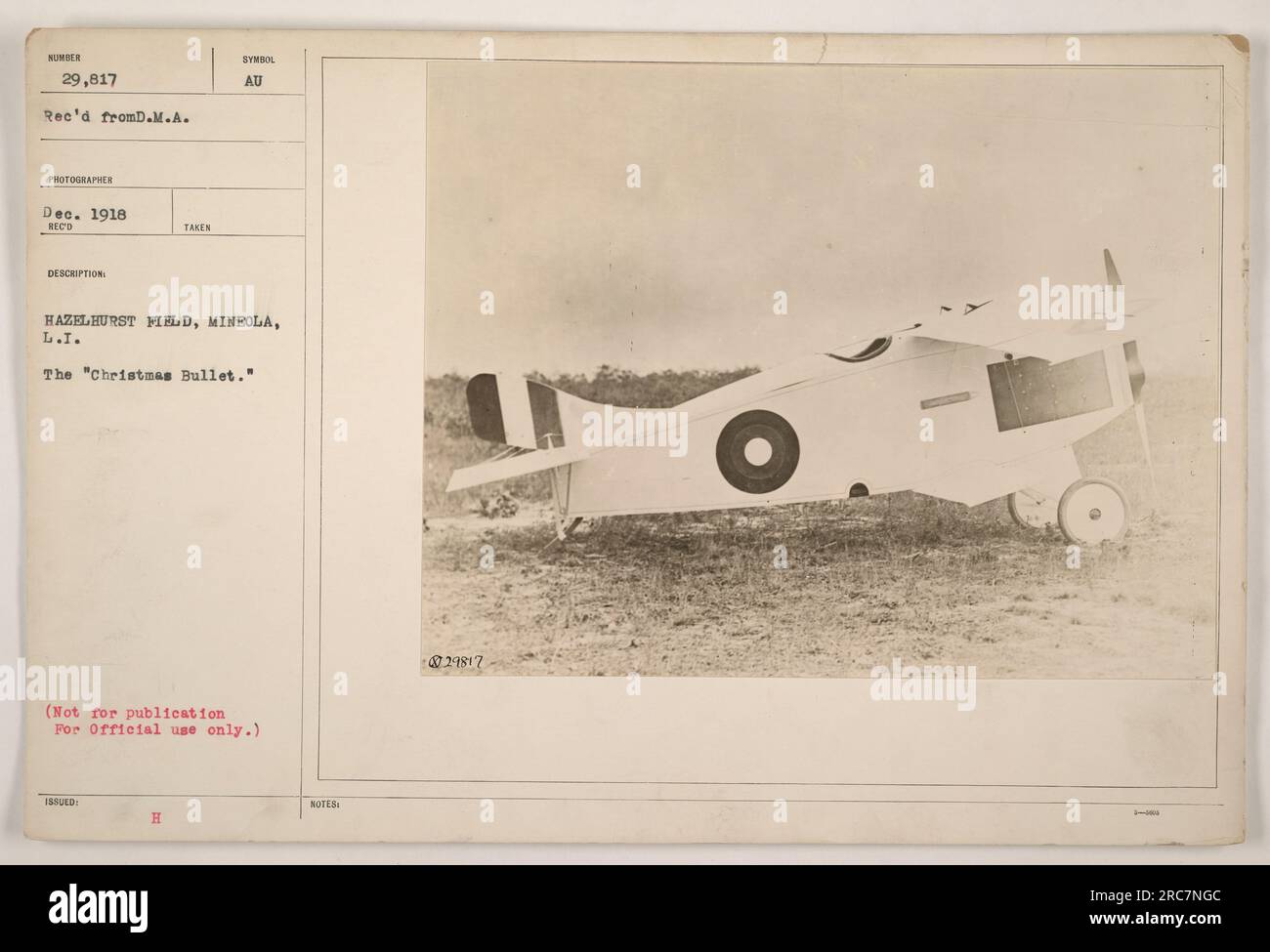Soldiers at the Hazelhurst Field in Mineola, Long Island, during World ...