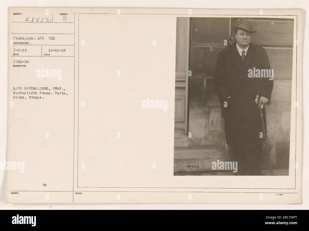 Photograph showing Lord Northcliffe, proprietor of Northcliffe Press ...
