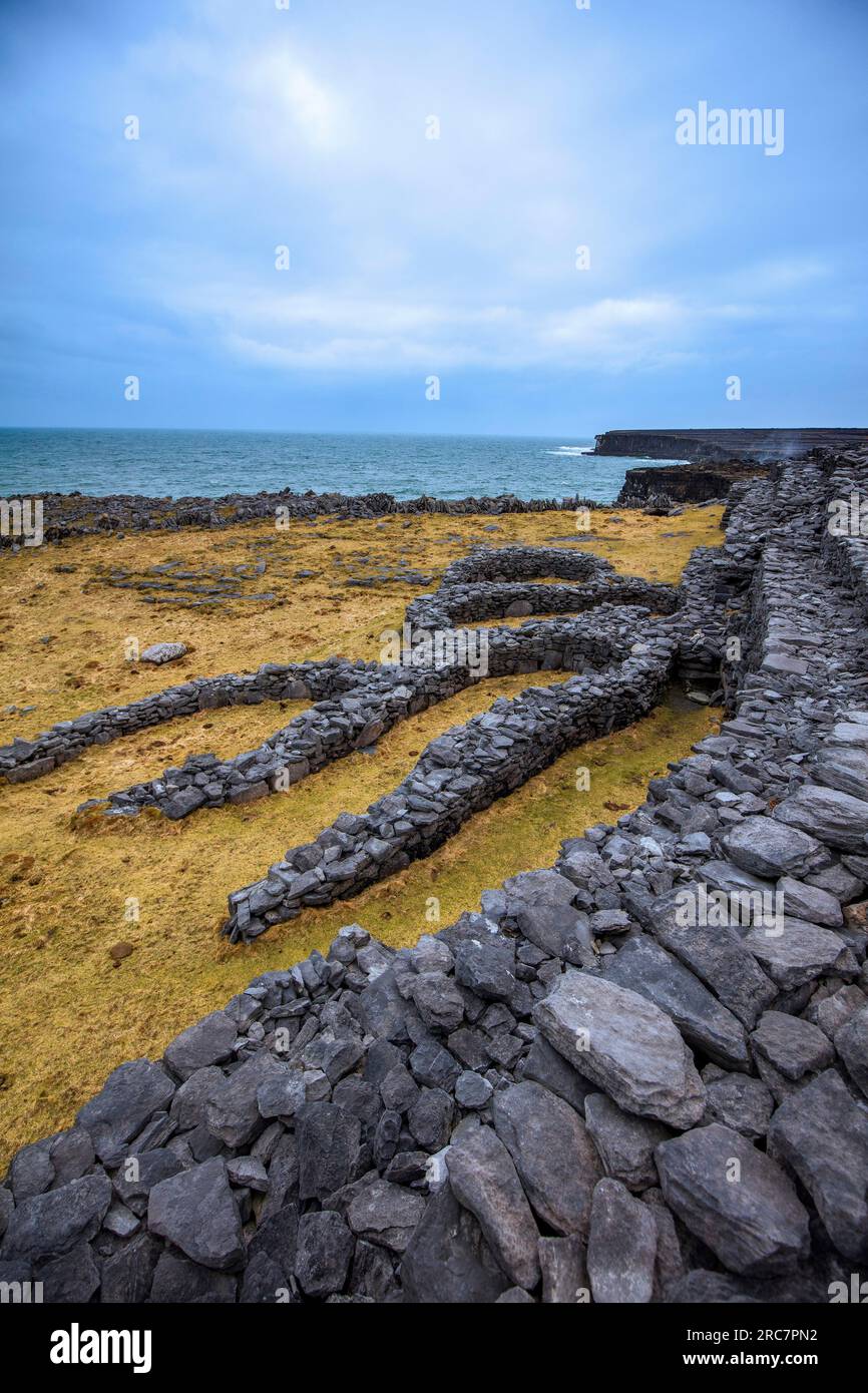 Black fort ireland aran hi-res stock photography and images - Alamy