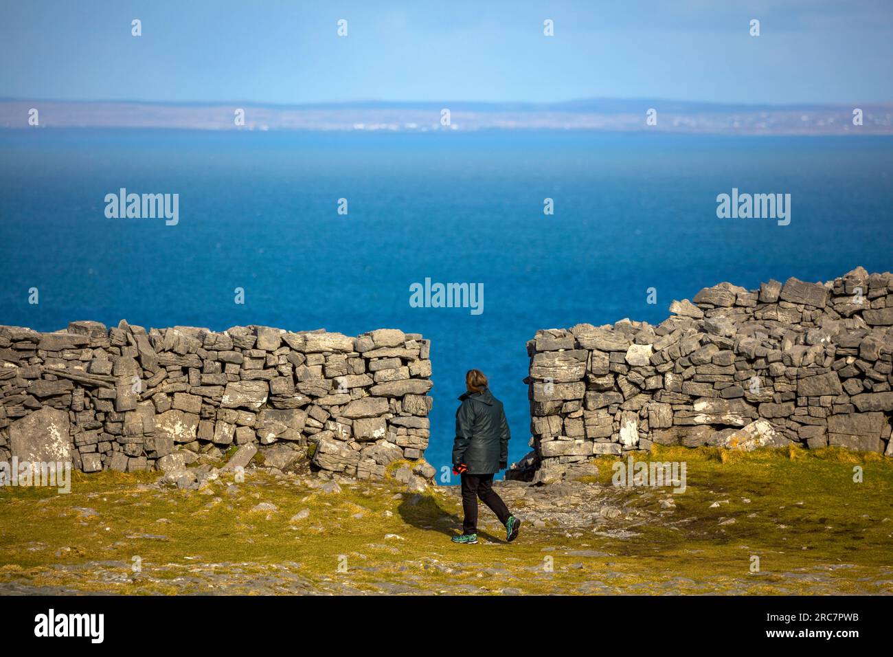 Inish More, Aran Island, Ireland,Dun Aonghasa Stock Photo - Alamy