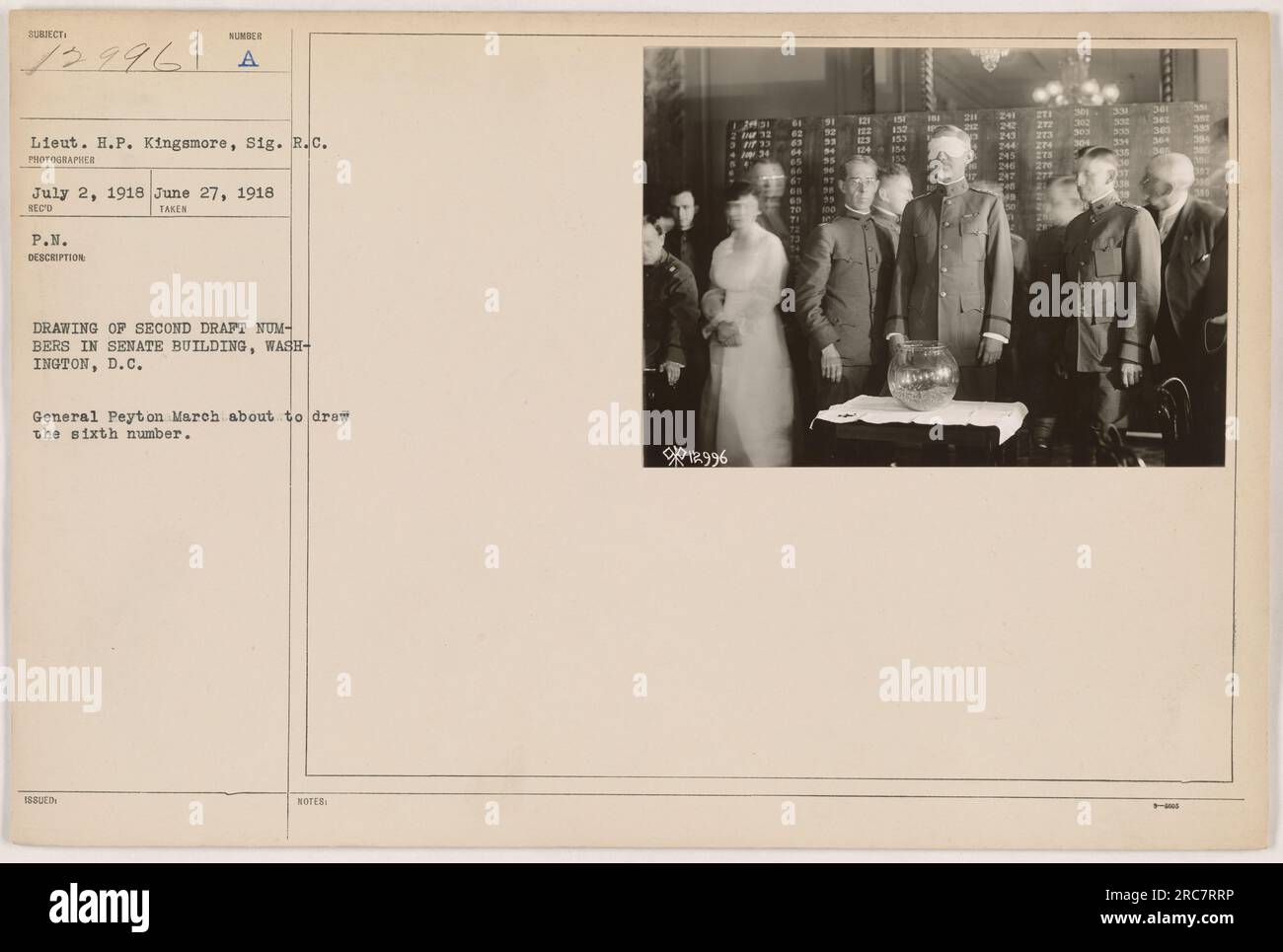 Lieutenant H.P. Kingsmore, a photographer with the Signal Reserve Corps ...