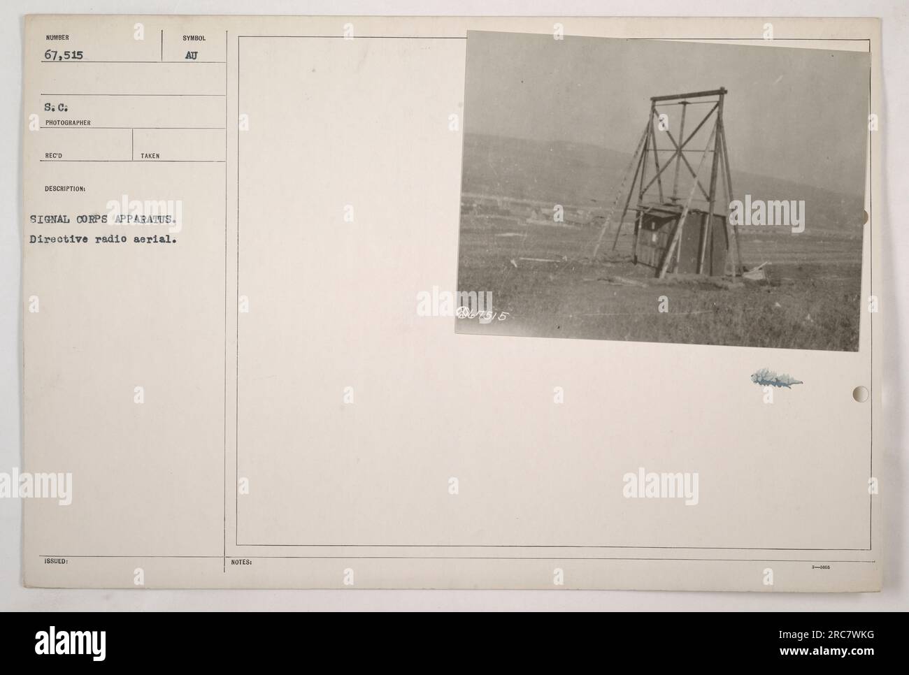 A photograph of an American Signal Corps apparatus during World War One ...