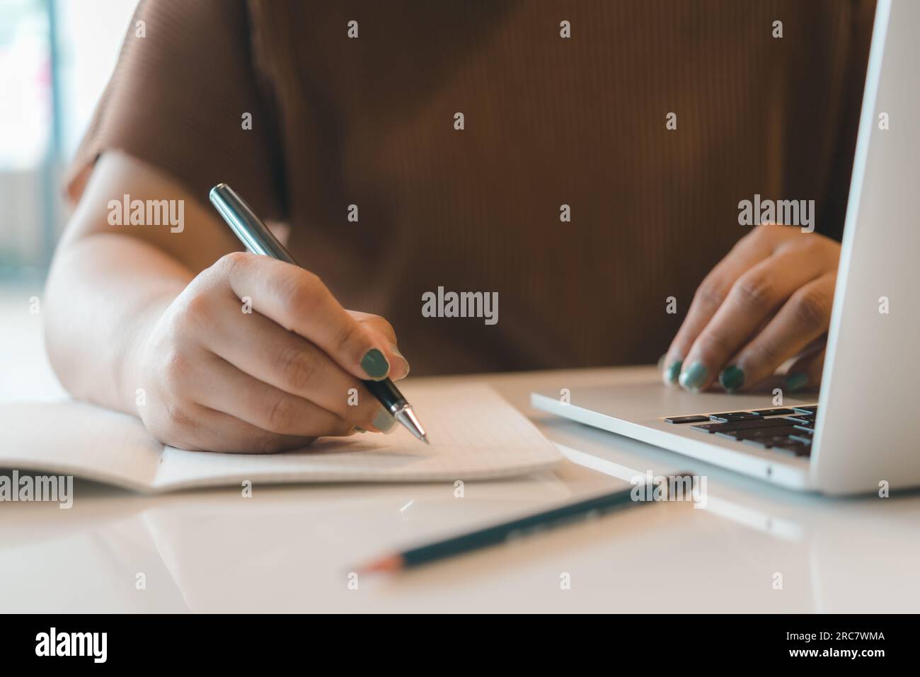 Workstation typing hi-res stock photography and images - Alamy