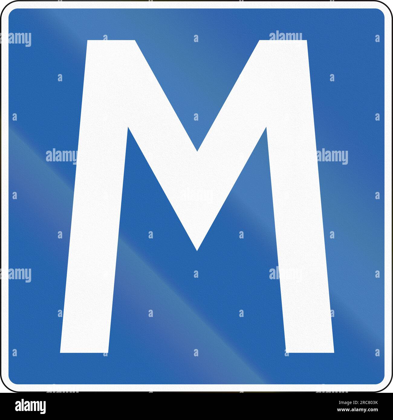 Icelandic information road sign: Place for allowing oncoming traffic to ...