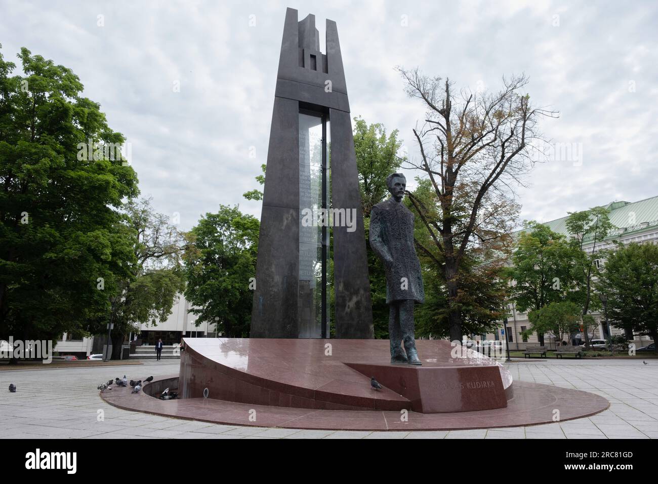 Vincas kudirka monument hi-res stock photography and images - Alamy