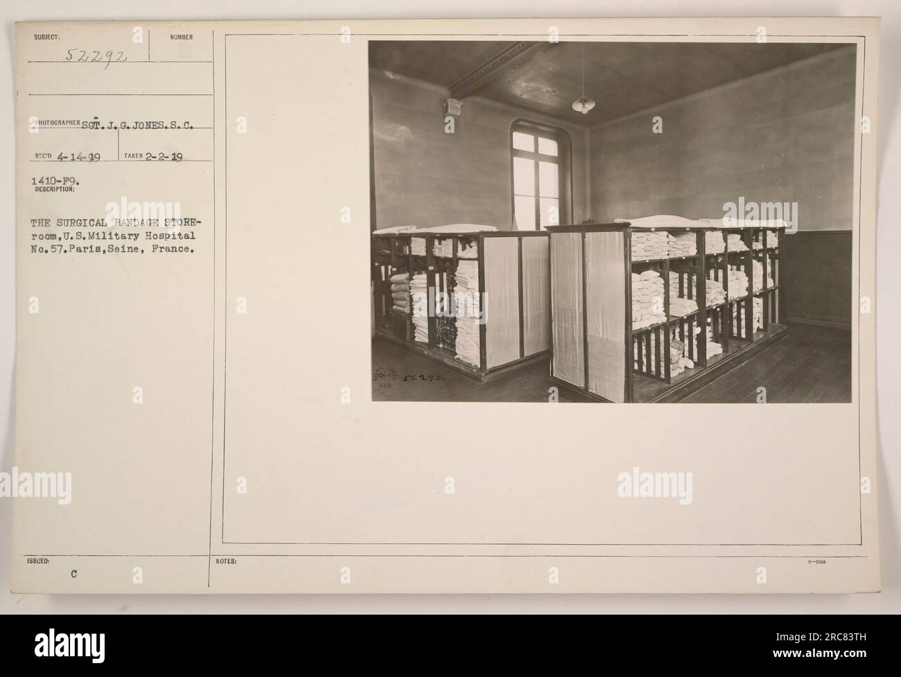 Surgical bandages storeroom hi-res stock photography and images - Alamy