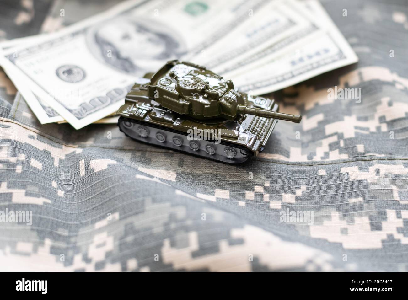The tank on the us dollars Stock Photo - Alamy