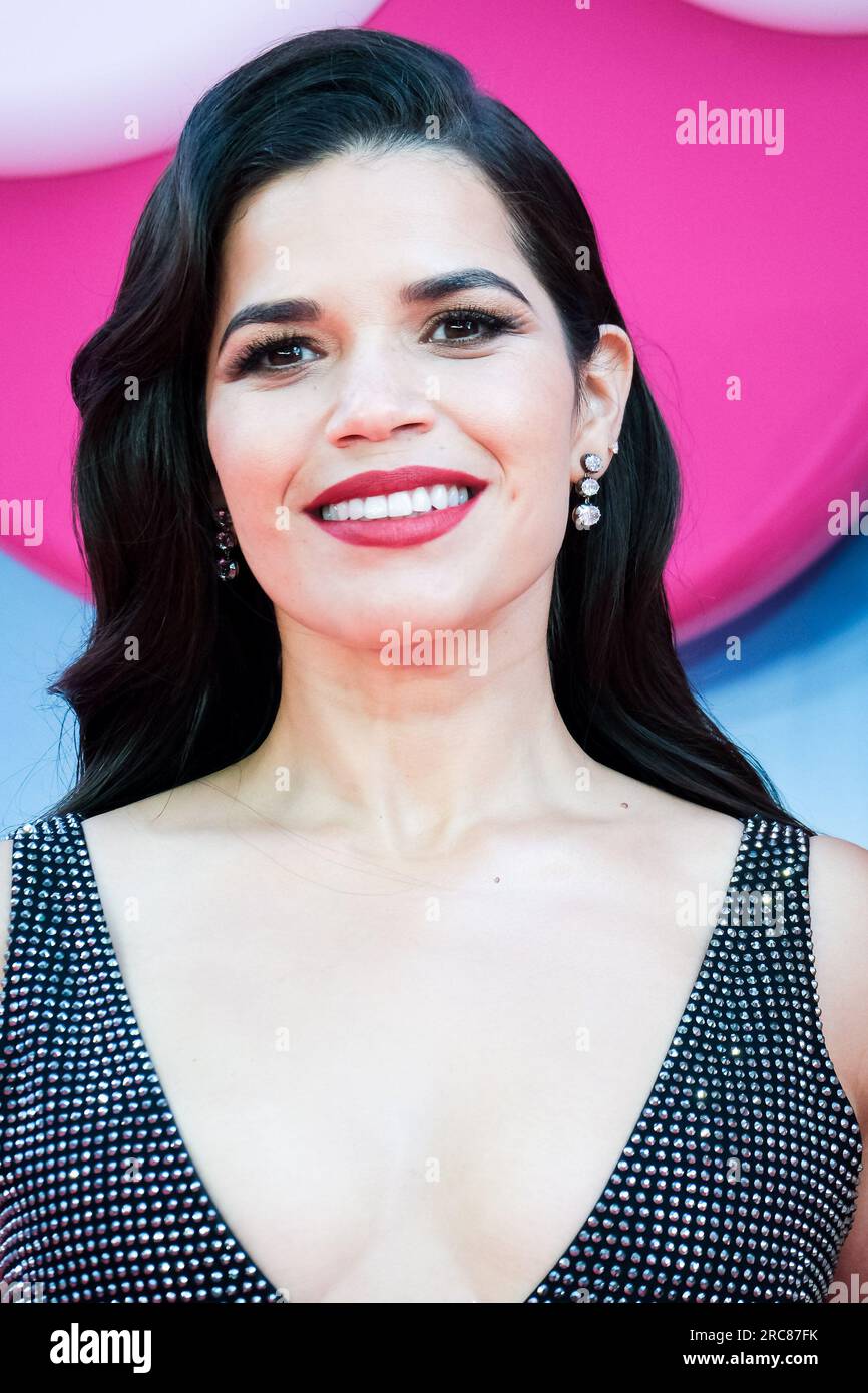 America ferrera barbie hi-res stock photography and images - Alamy