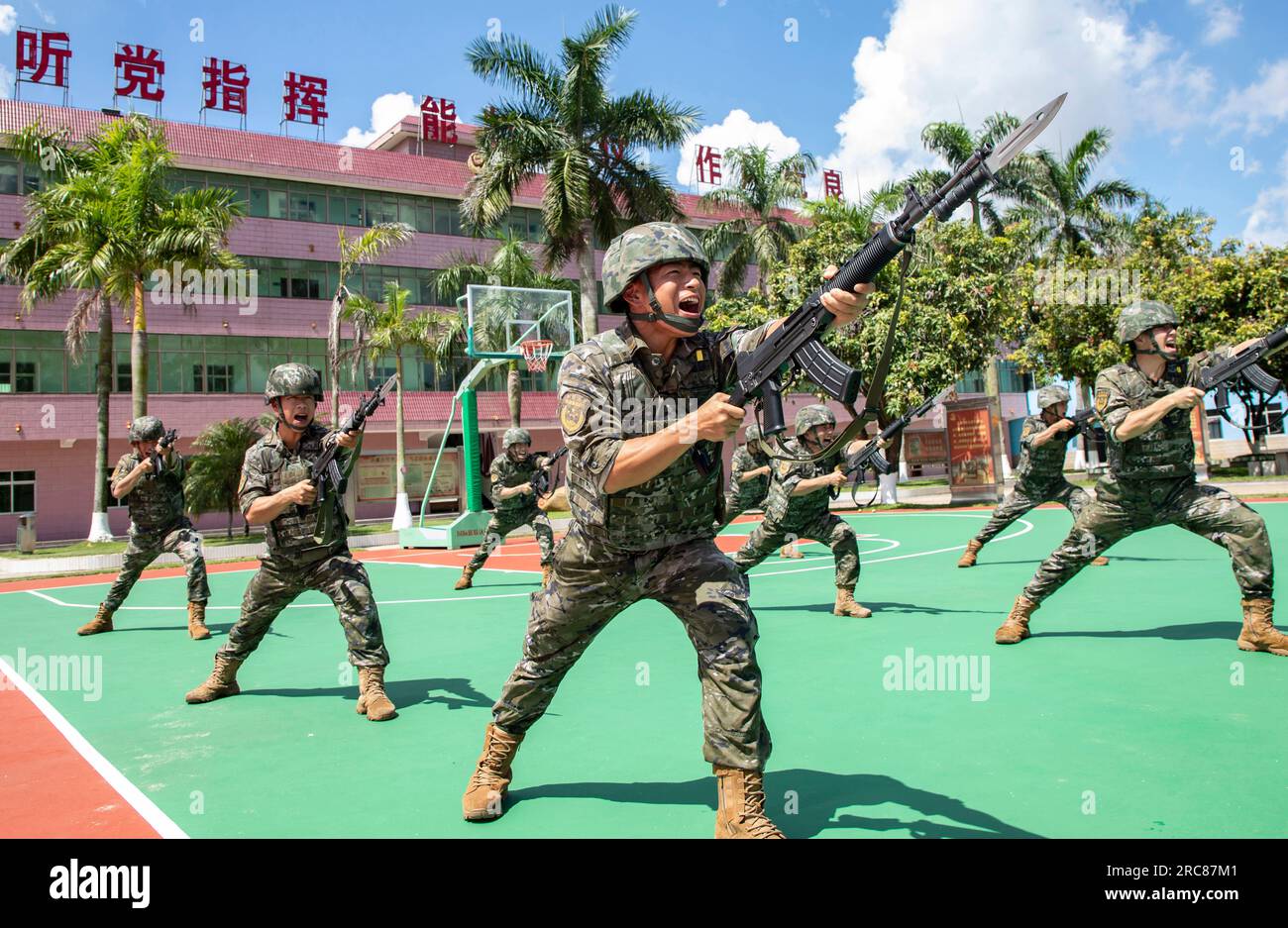 BEIHAI, CHINA - JULY 13, 2023 - Armed police officers and soldiers ...