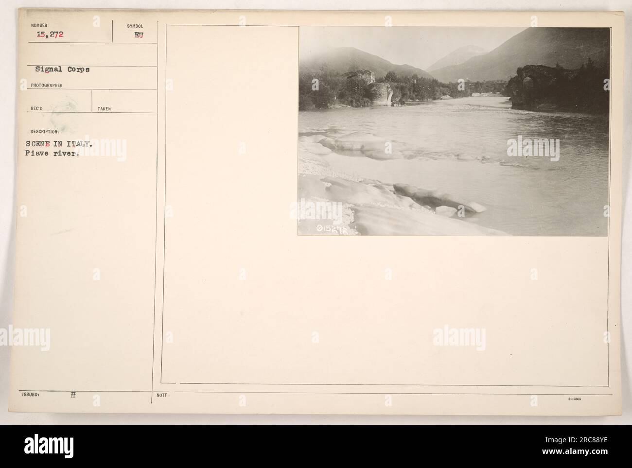 American soldiers crossing the Piave River in Italy during World War I ...