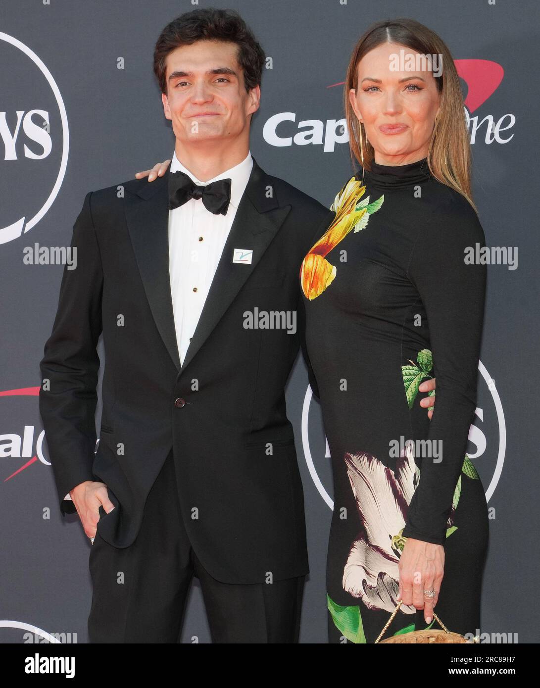 (L-R) Zach Miller and Amy Purdy at The 2023 ESPY Awards held at the ...