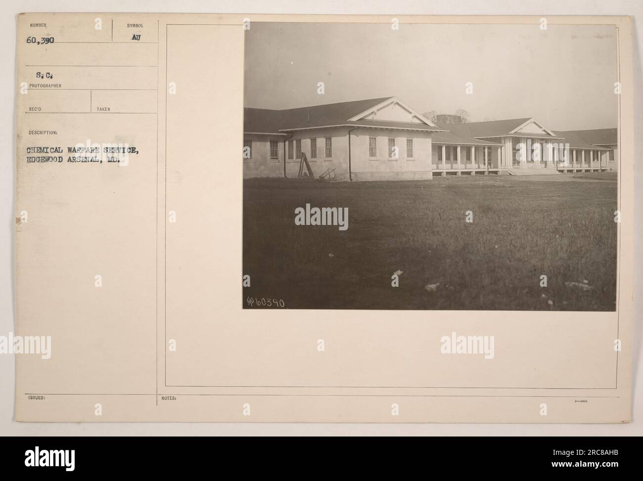 Soldiers at the Edgewood Arsenal in Maryland conducting a training ...
