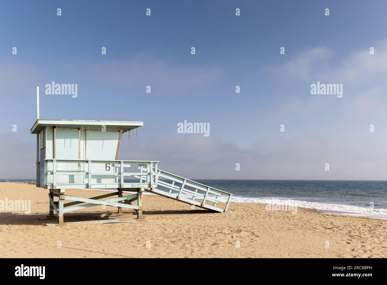Malibu lifeguard tower hi-res stock photography and images - Alamy