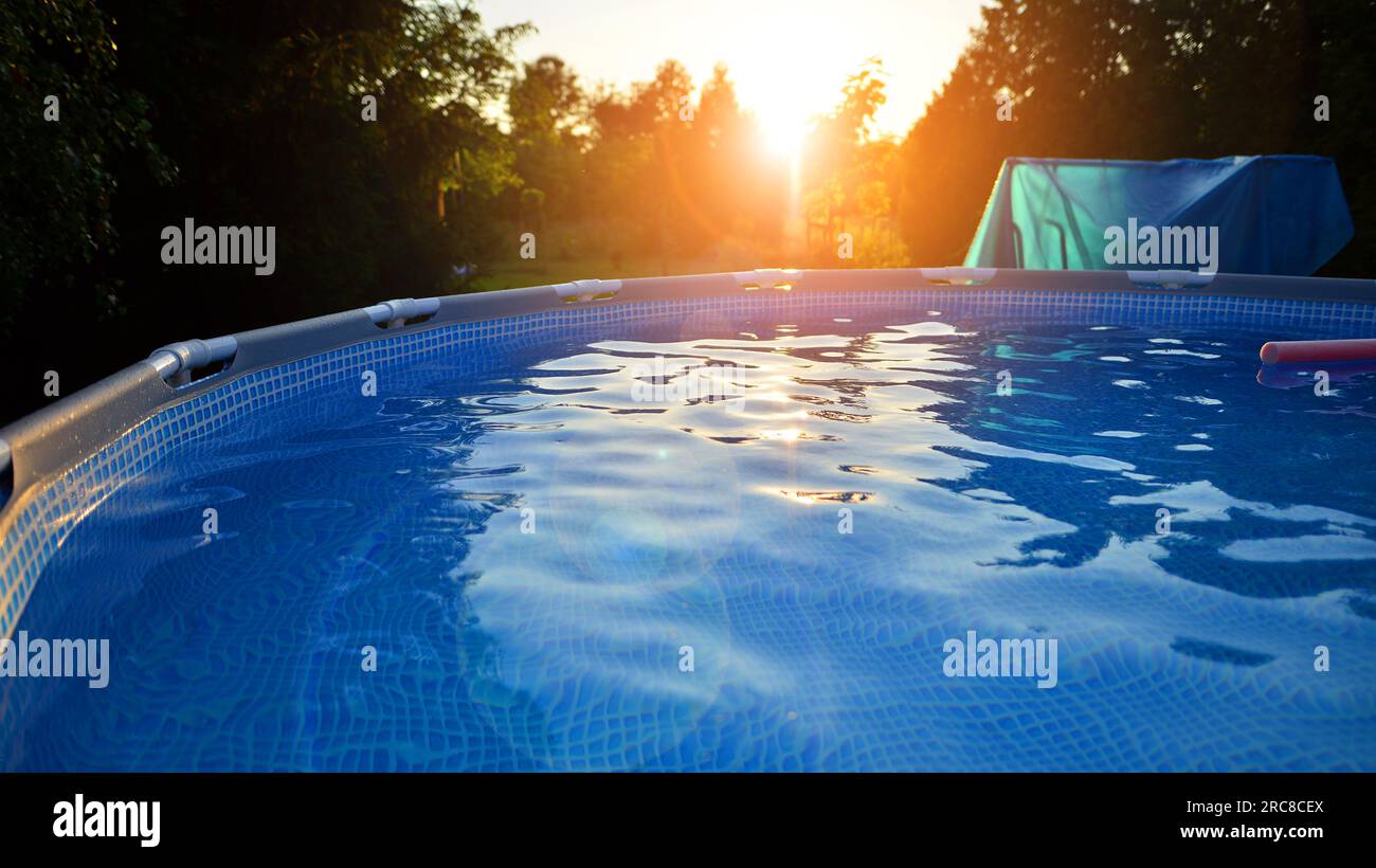 Swimming pool with metal frame for home and garden. Frame swimming pool ...