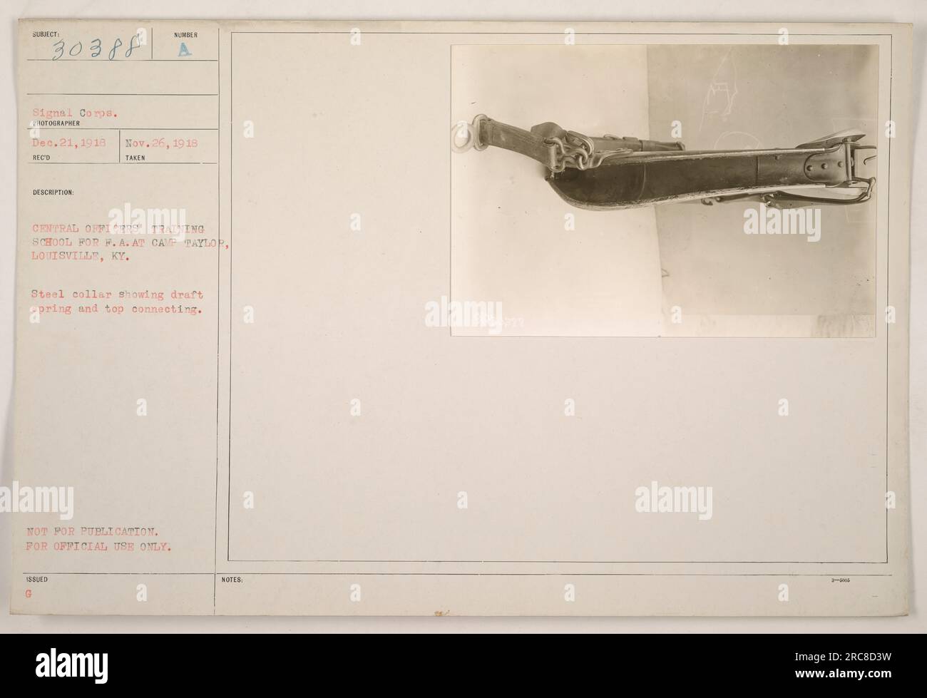 Soldiers at the Central Officers' Training School for Field Artillery ...