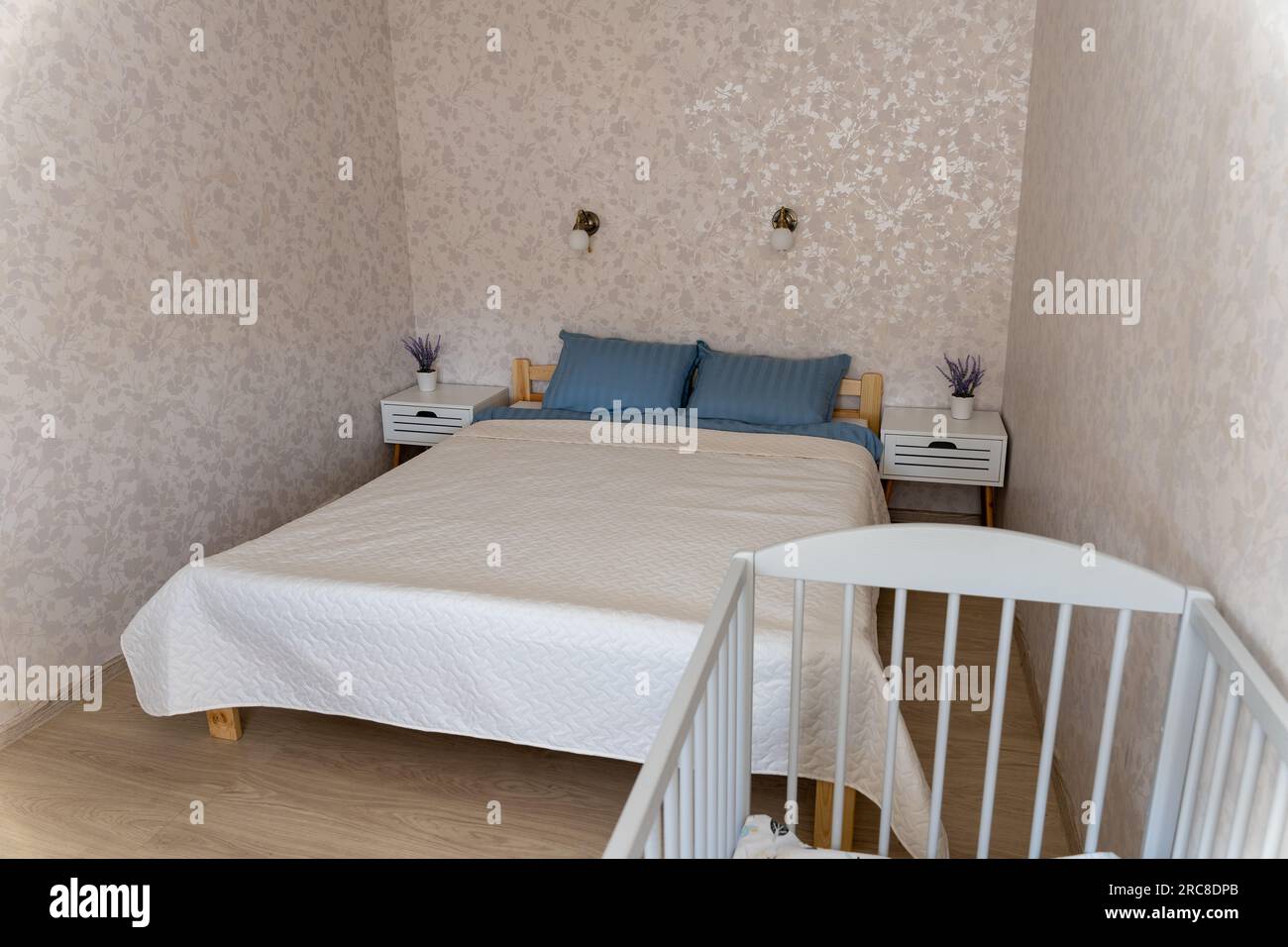Child bedroom large hi-res stock photography and images - Alamy