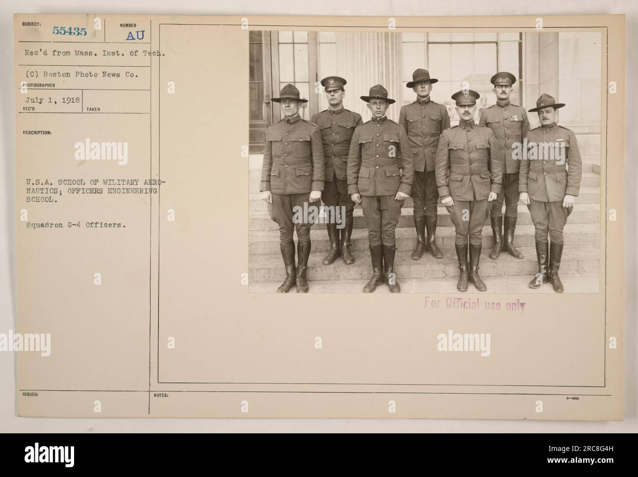 G 4 squadron officers hi-res stock photography and images - Alamy