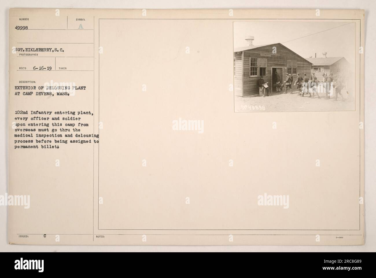102nd Infantry entering the Delousing Plant at Camp Devens ...