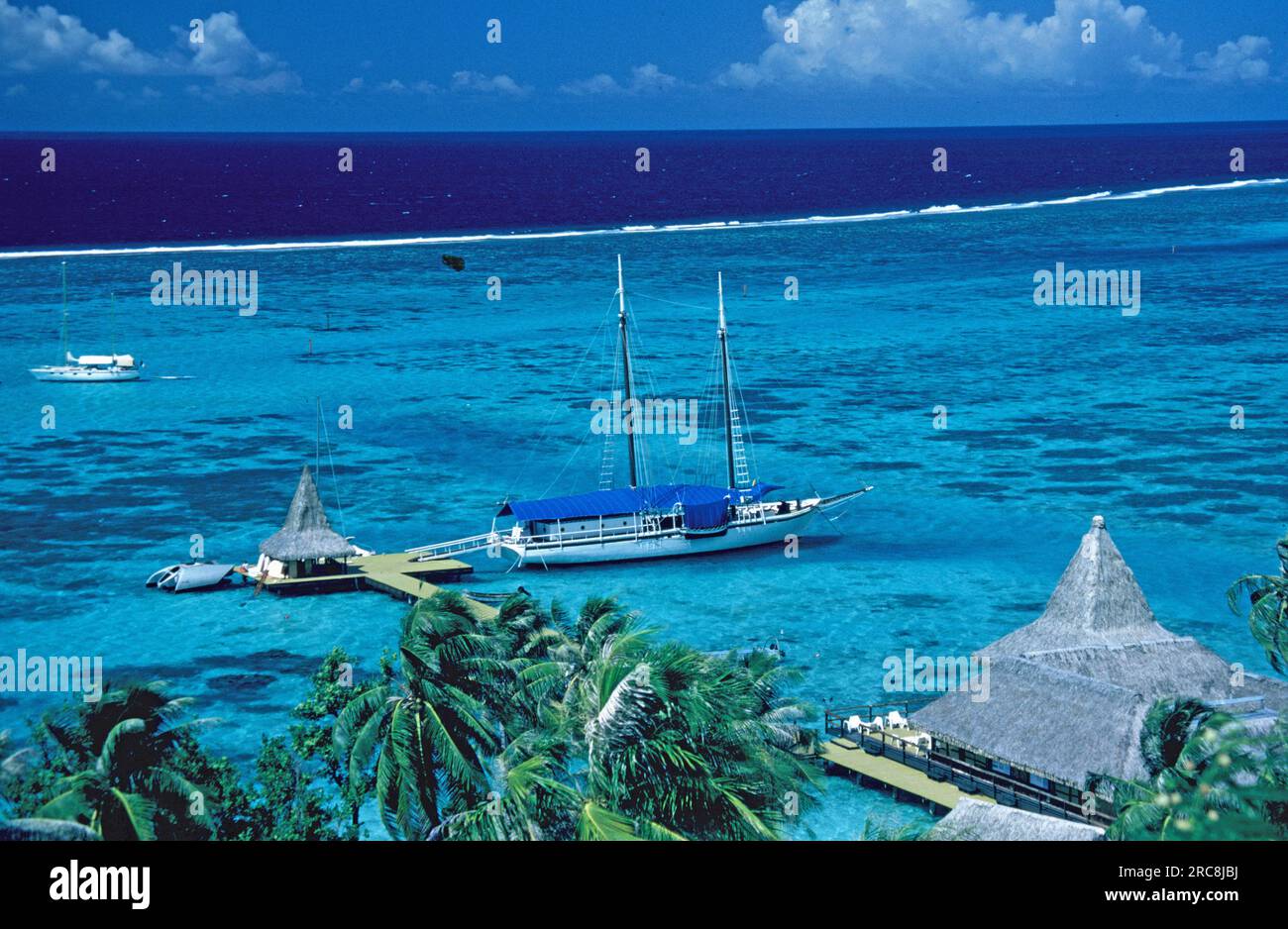 Morea island, french Polynesia, France Stock Photo - Alamy