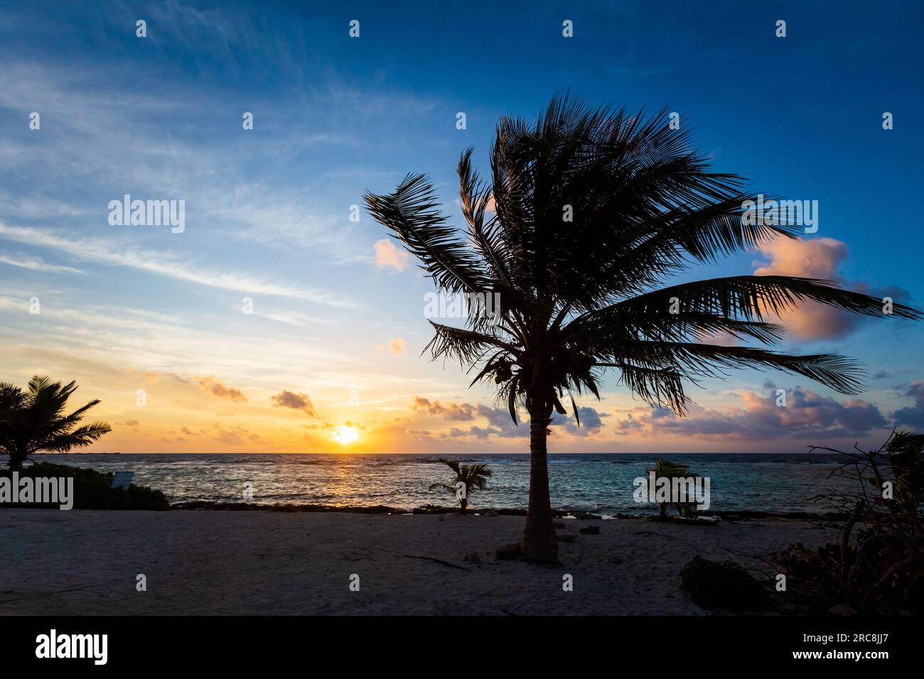 Beautiful caribbean landscape hi-res stock photography and images - Alamy