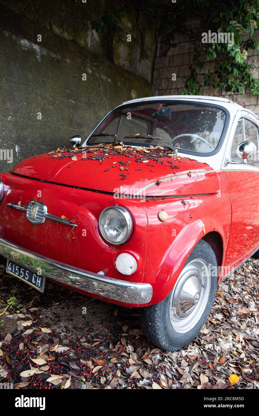 old fiat 500 Stock Photo - Alamy