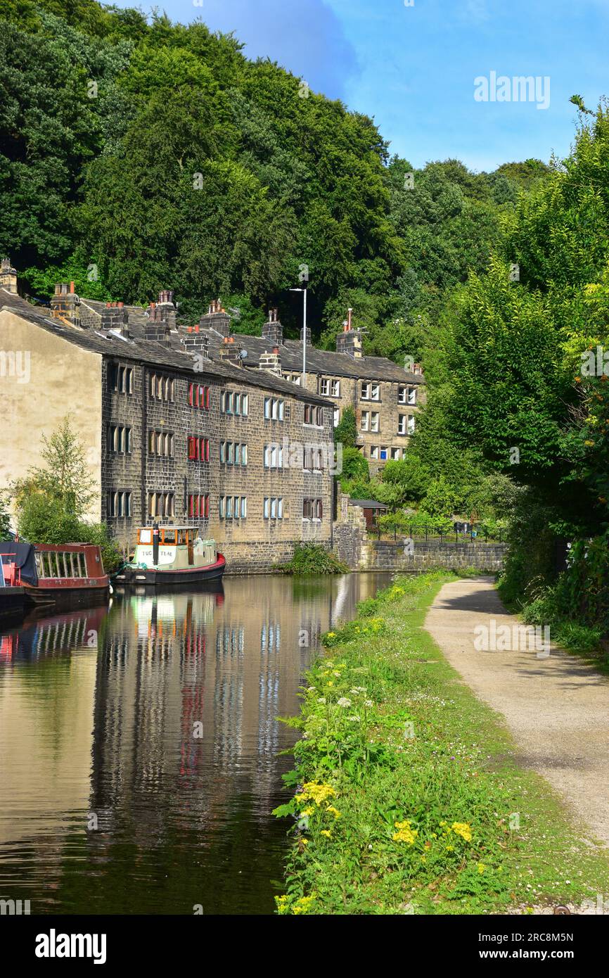 Rochdale Canal, Hebden Bridge Stock Photo - Alamy