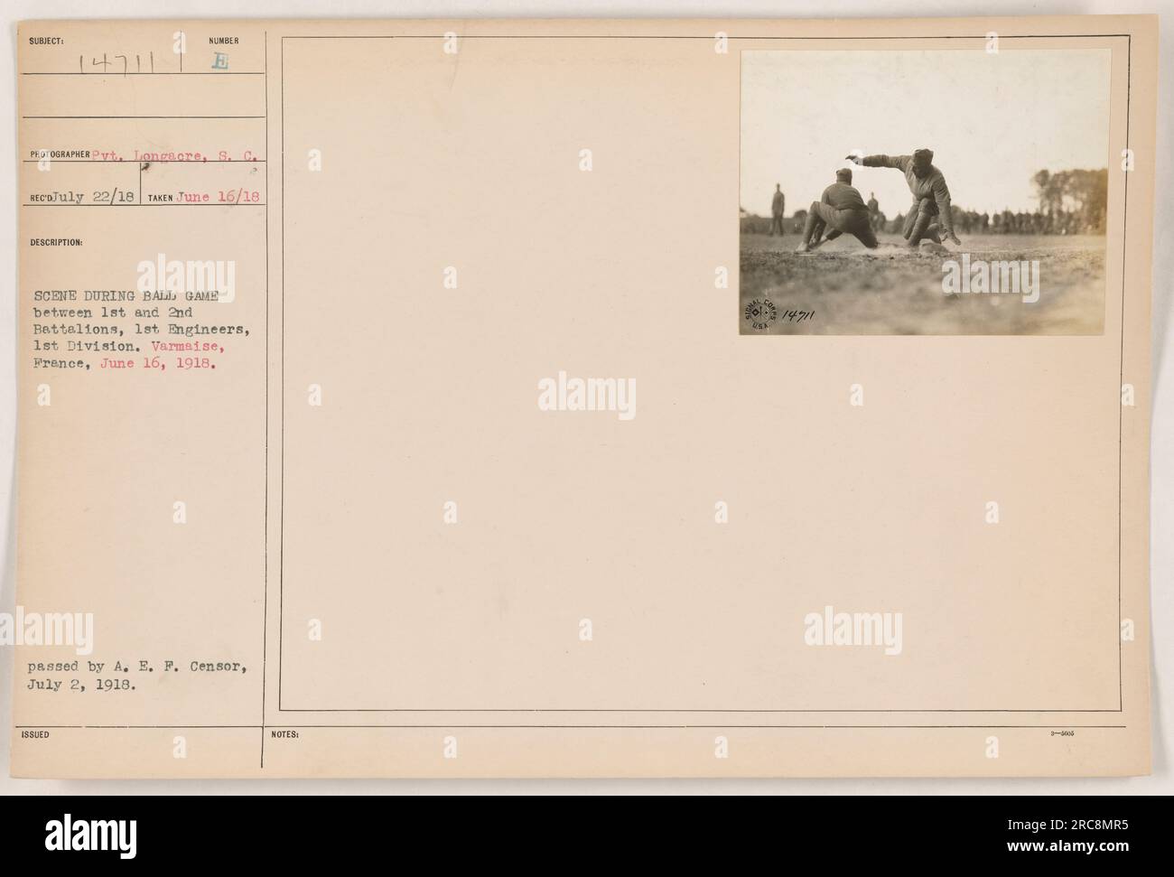 Photographs of aef soldiers hi-res stock photography and images - Alamy