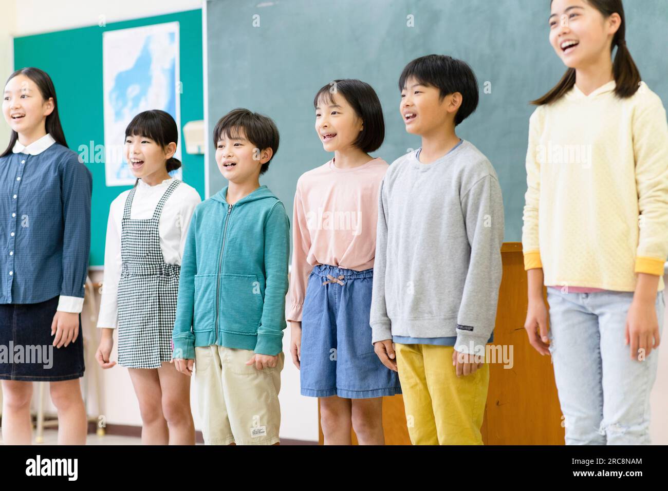 Singing school hi-res stock photography and images - Alamy