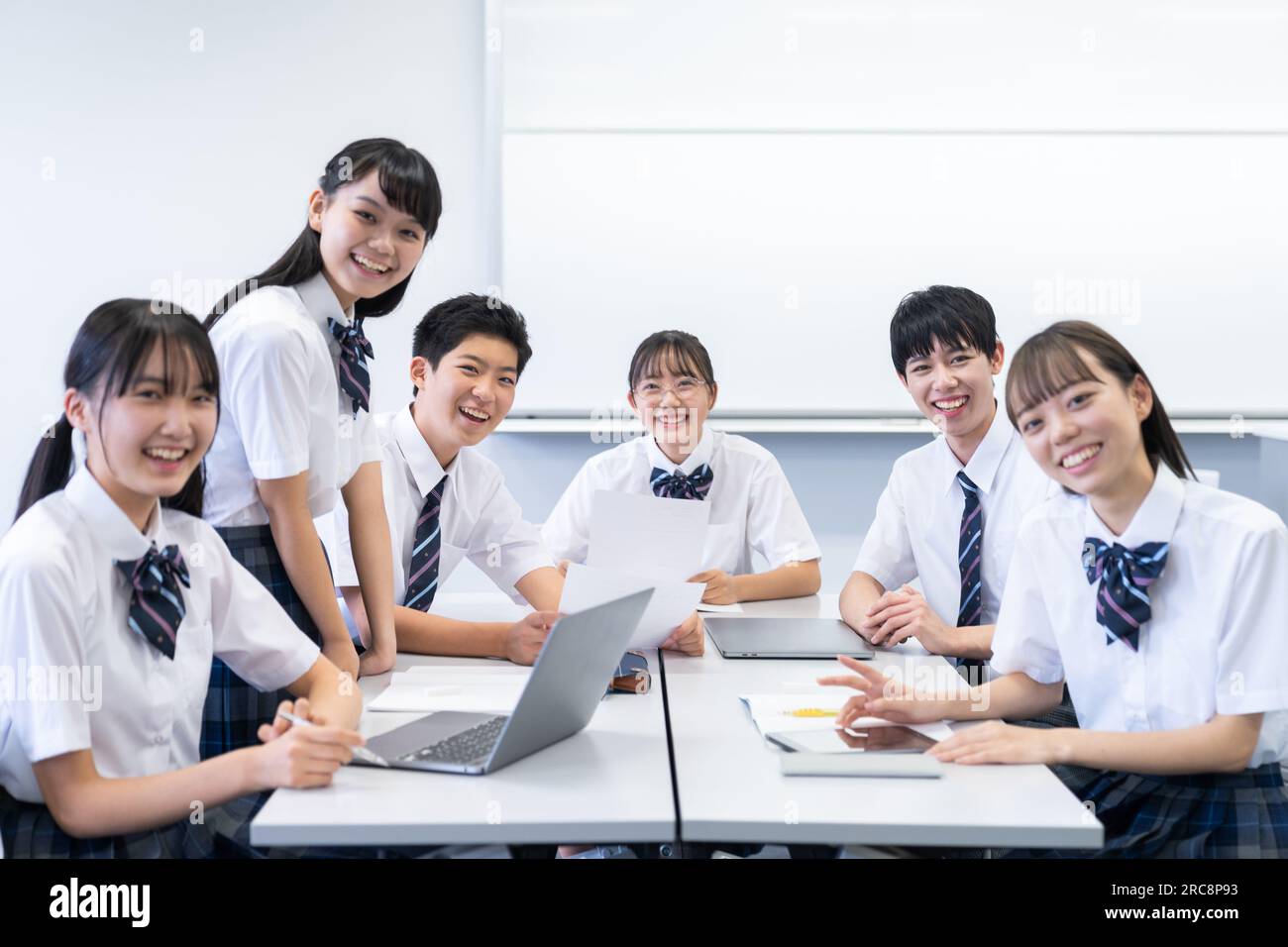 Girl uniform speaking debate hi-res stock photography and images - Alamy
