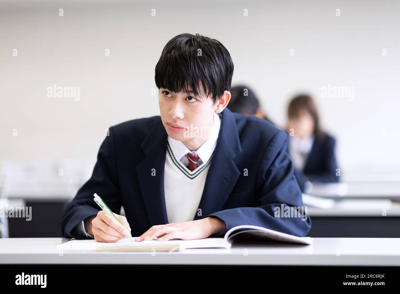Students taking classes Stock Photo - Alamy