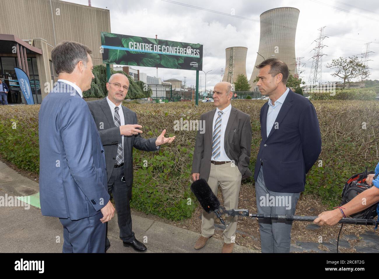 Central nuclear de doel hi-res stock photography and images - Alamy