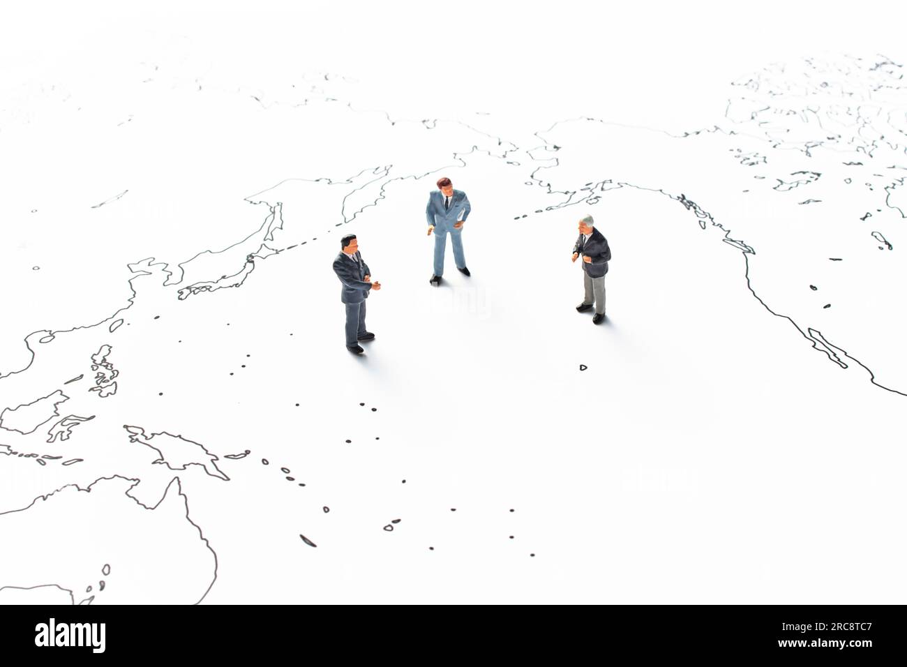 Businessman team meeting Cut Out Stock Images & Pictures - Alamy