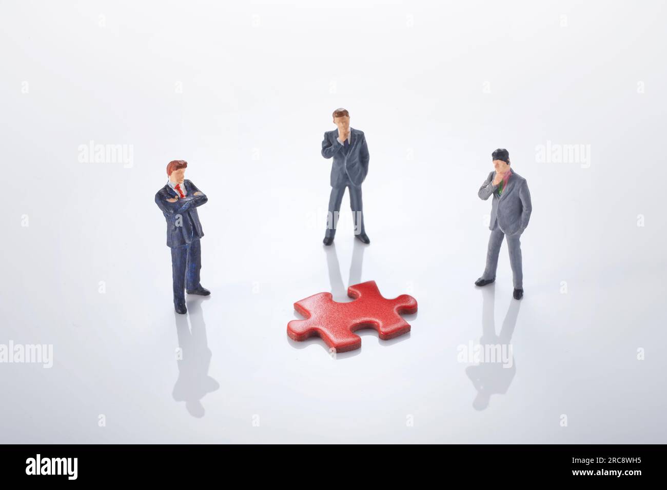 Solution cooperation hi-res stock photography and images - Alamy