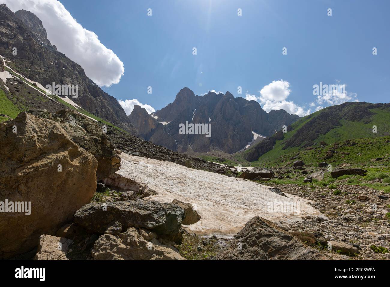 cilo mountains, hakkari, high mountains and clouds, valley of heaven ...