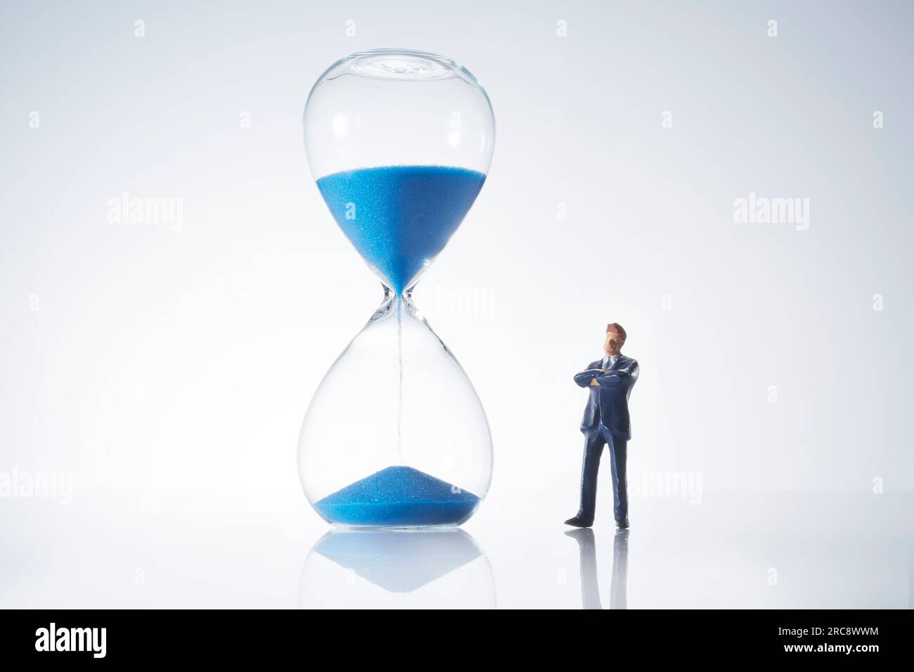 Businessman figure hi-res stock photography and images - Alamy