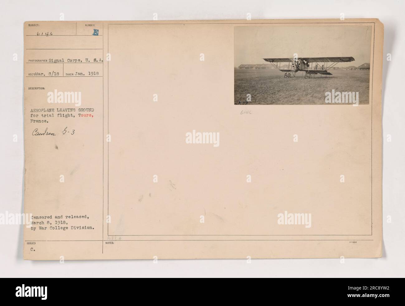 Surrect photogrape hi-res stock photography and images - Alamy