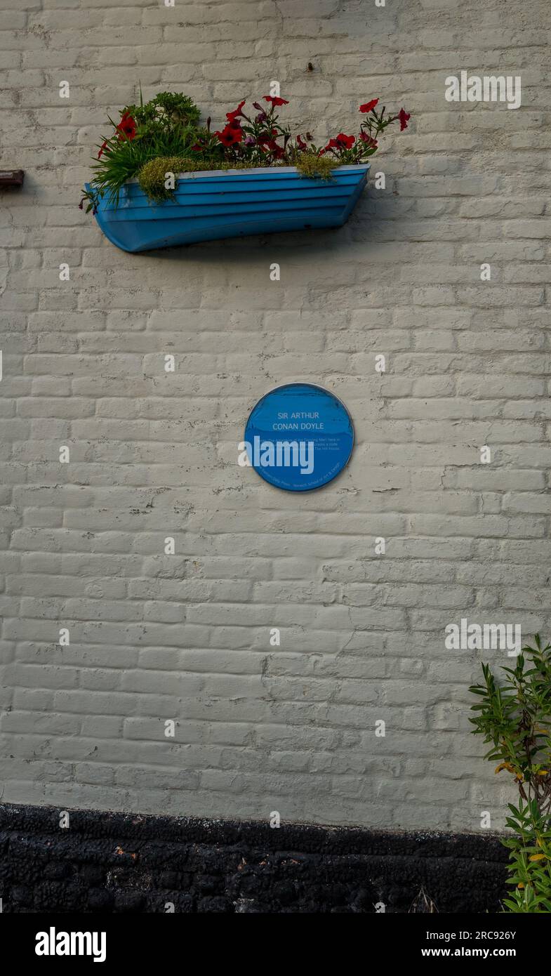 Arthur conan doyle the dancing men hi-res stock photography and images ...