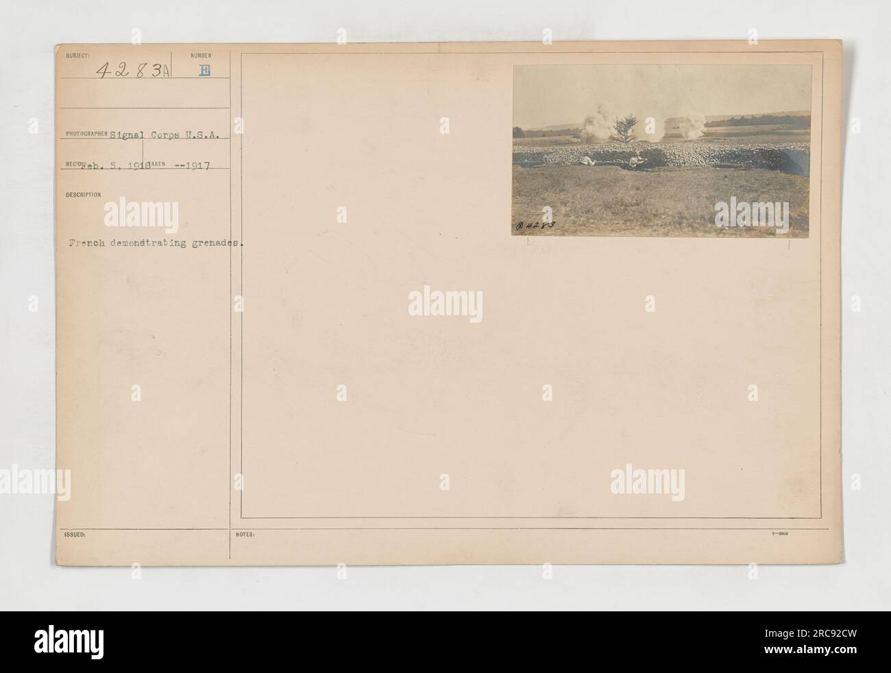 Grenade handling hi-res stock photography and images - Alamy