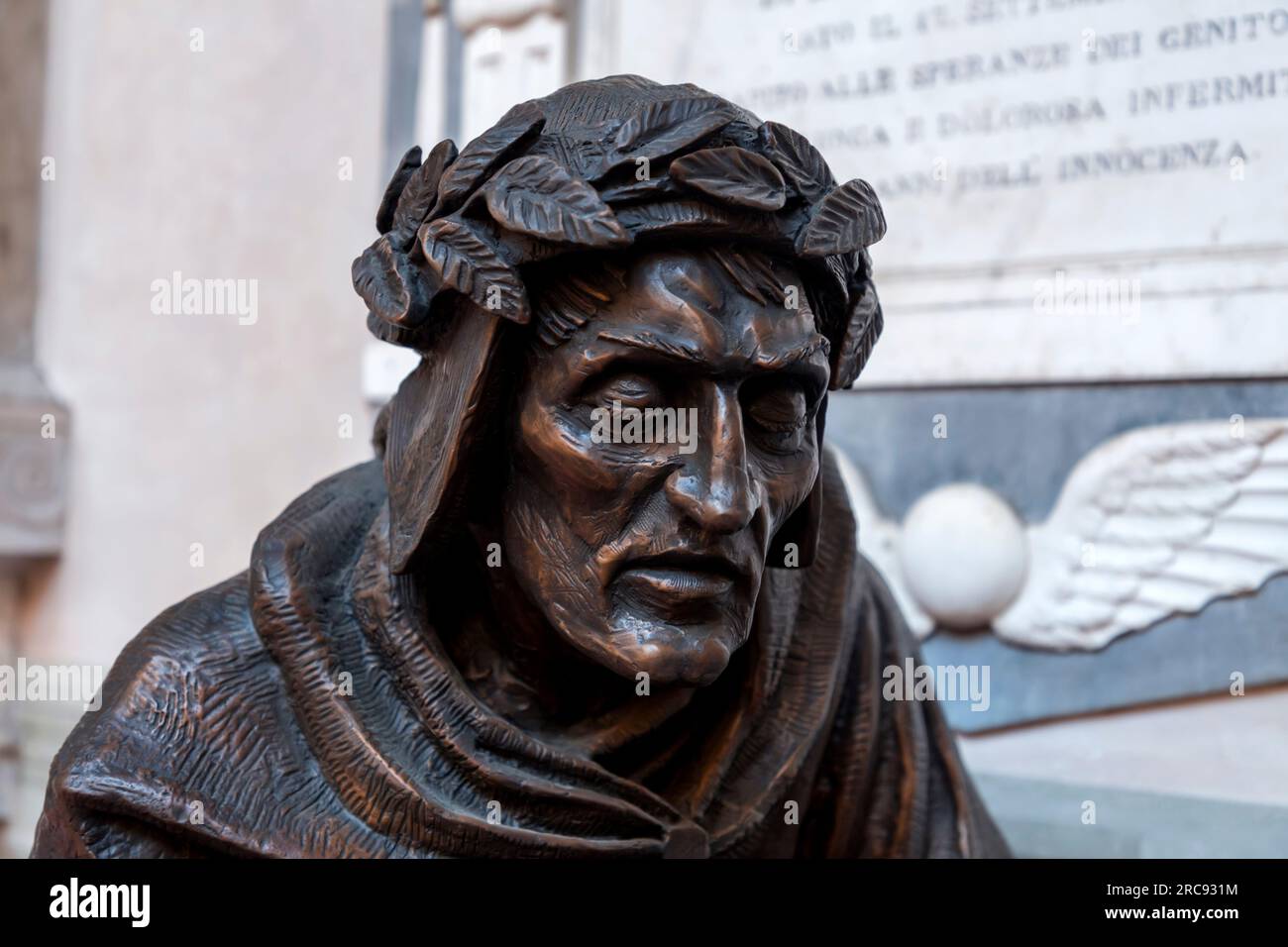 Florence, Italy - April 5, 2022: Bronze sculpture of Dante Alighieri ...