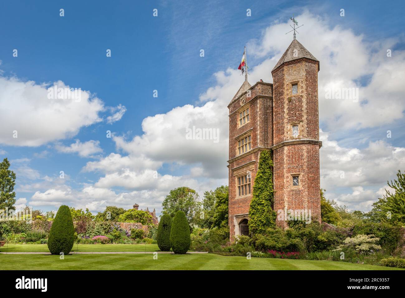 geography / travel, Great Britain, Kent, Cranbrook, tower of the ...