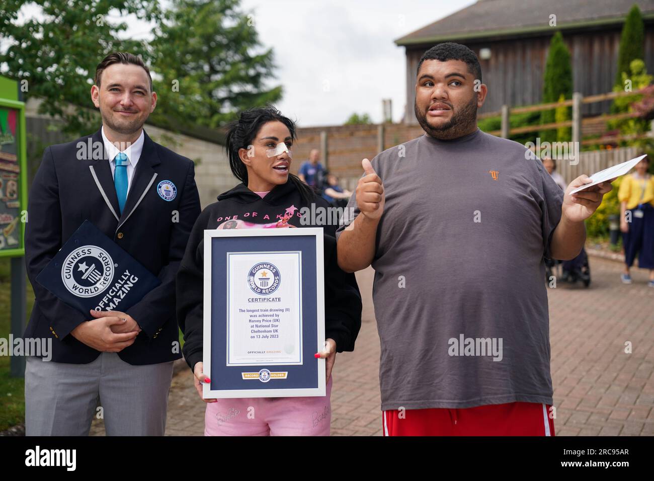Guinness World Record adjudicator Will Munford, Katie Price, and her ...